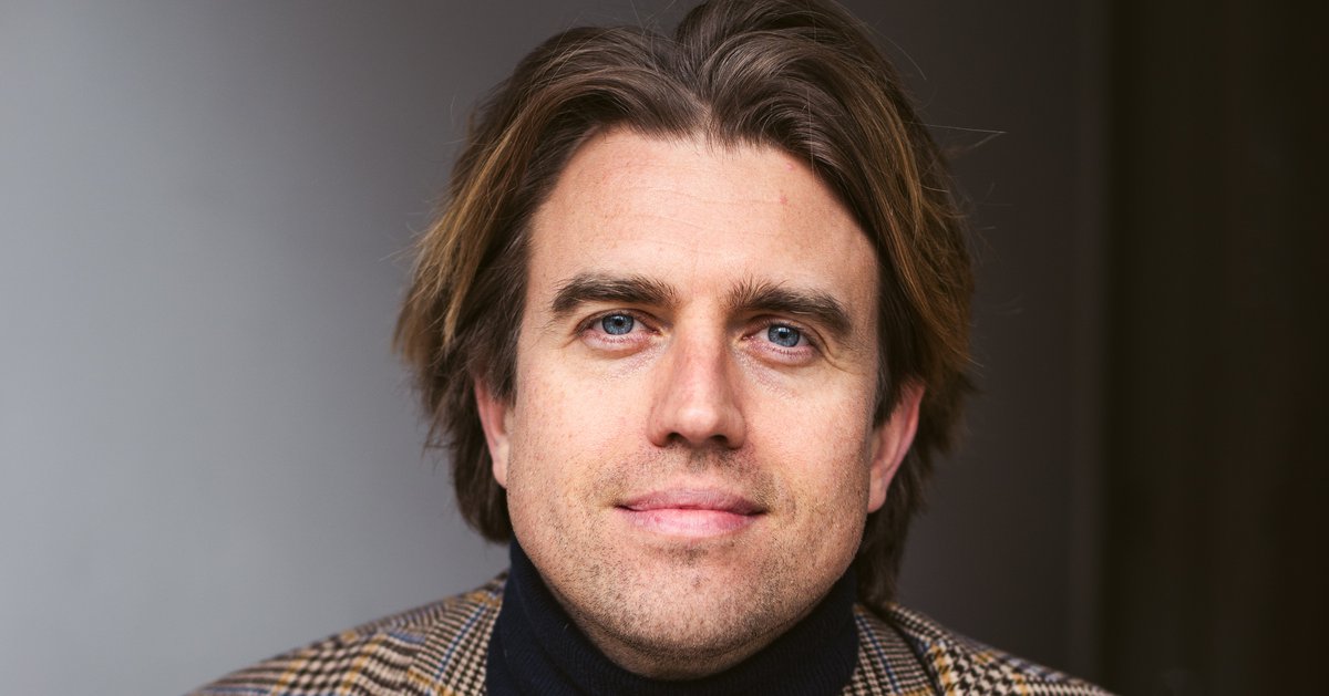 AMS Institute - J. Derek Lomas