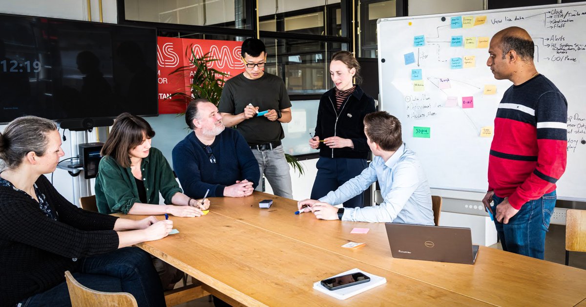 AMS Institute - Front-Office Employee