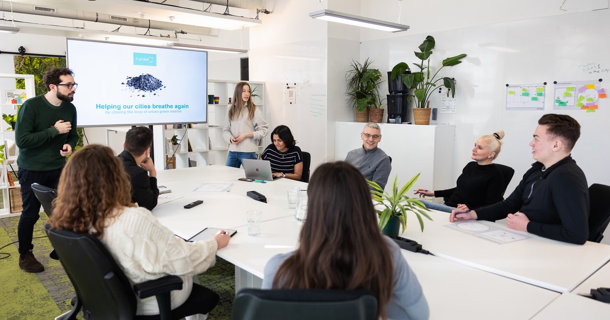 AMS Institute - Entrepreneurship